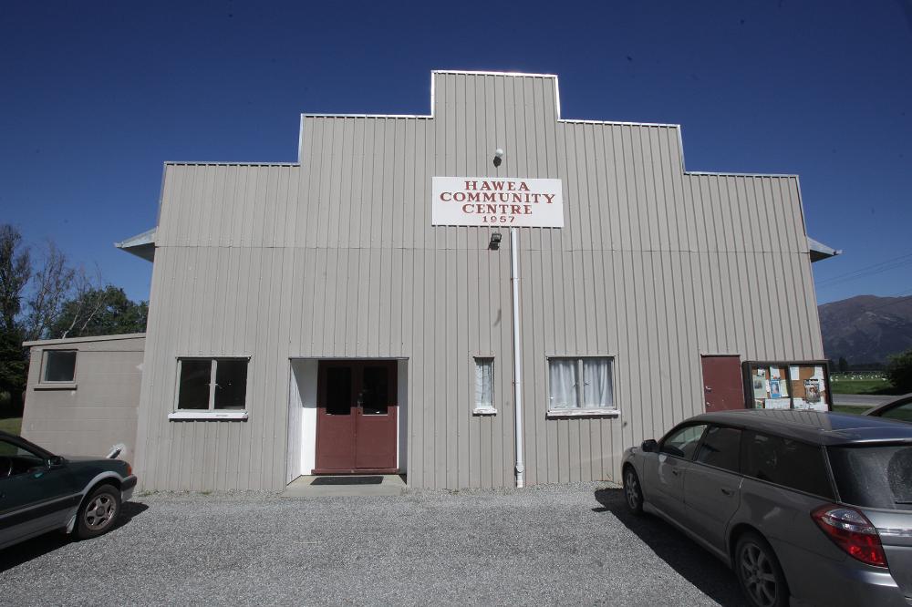 Hawea Flat | A Low Hum